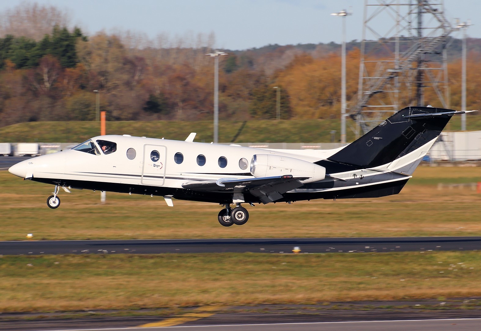 2013 Nextant 400XT – Shipbrokers